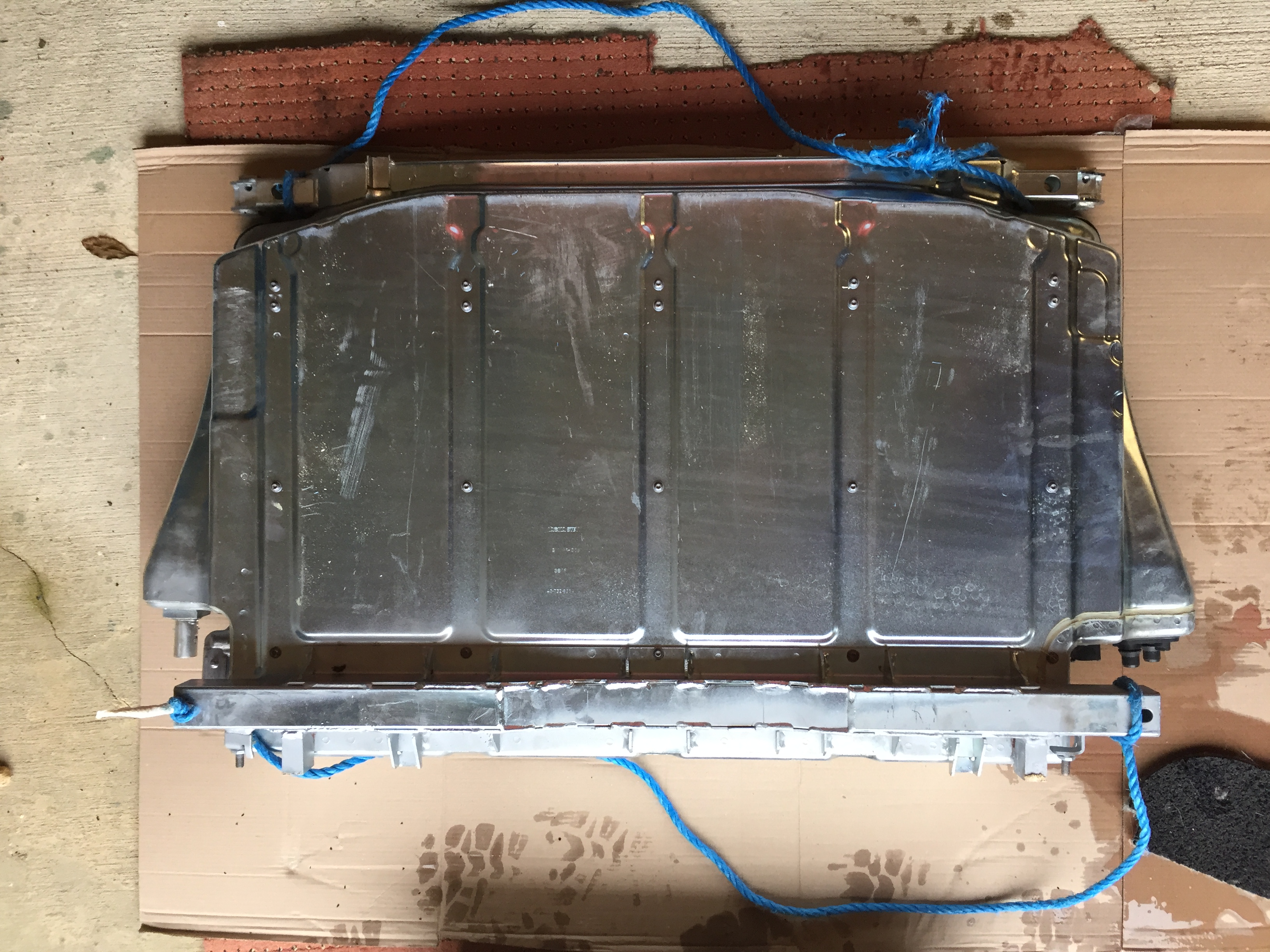 Mercedes C350 Sport Plugin Hybrid battery teardown